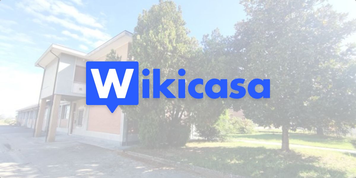 Villa bifamiliare in vendita, , Stradella, In buone condizioni, 900 mq ...